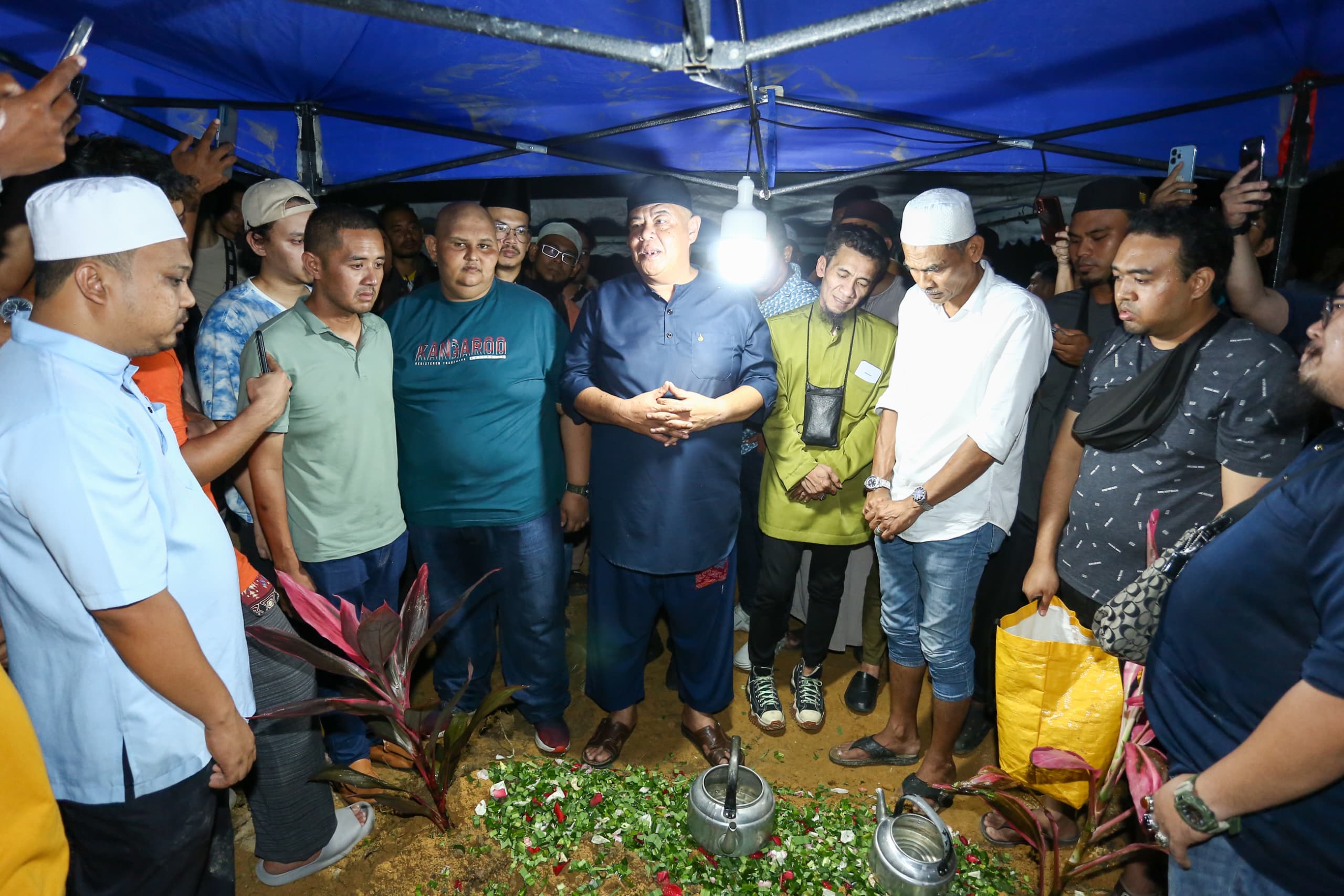 Jenazah Hamdan Senario selamat dikebumikan malam tadi - MG Perak