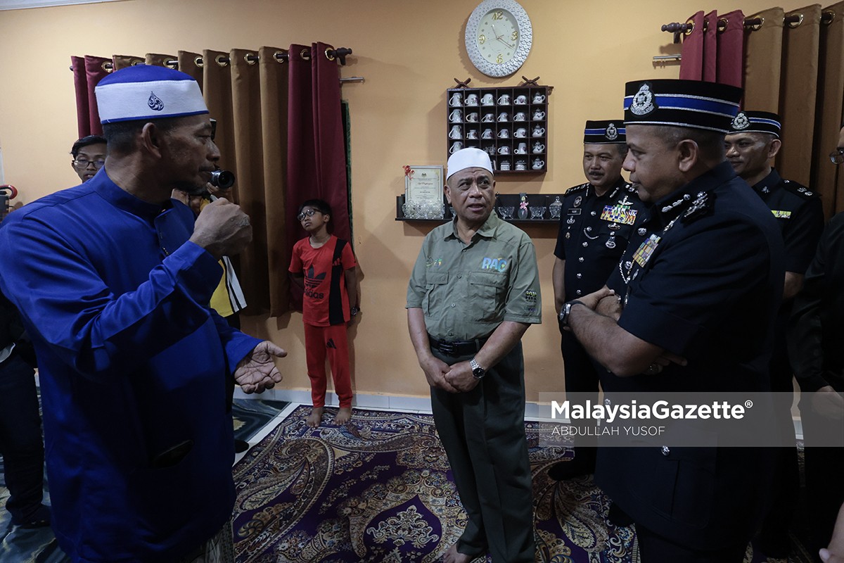 Saarani ziarah keluarga Konstabel Ahmad Azza Fahmi - MG Perak