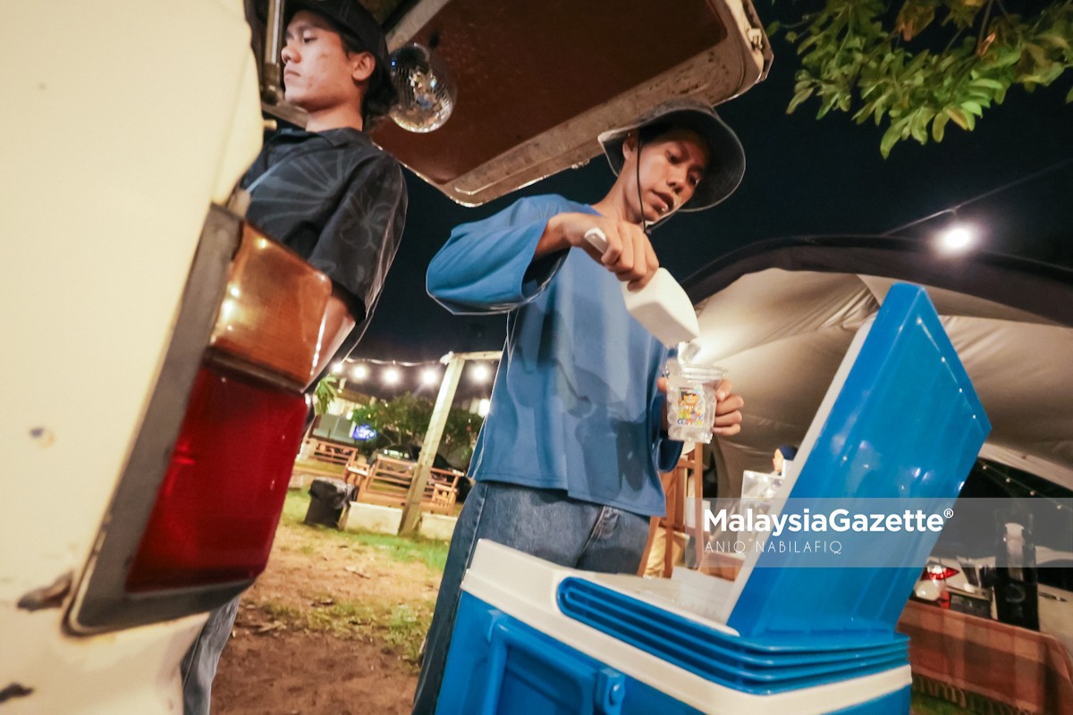 Groovy Coffee tampil konsep retro 80-an - MG Perak