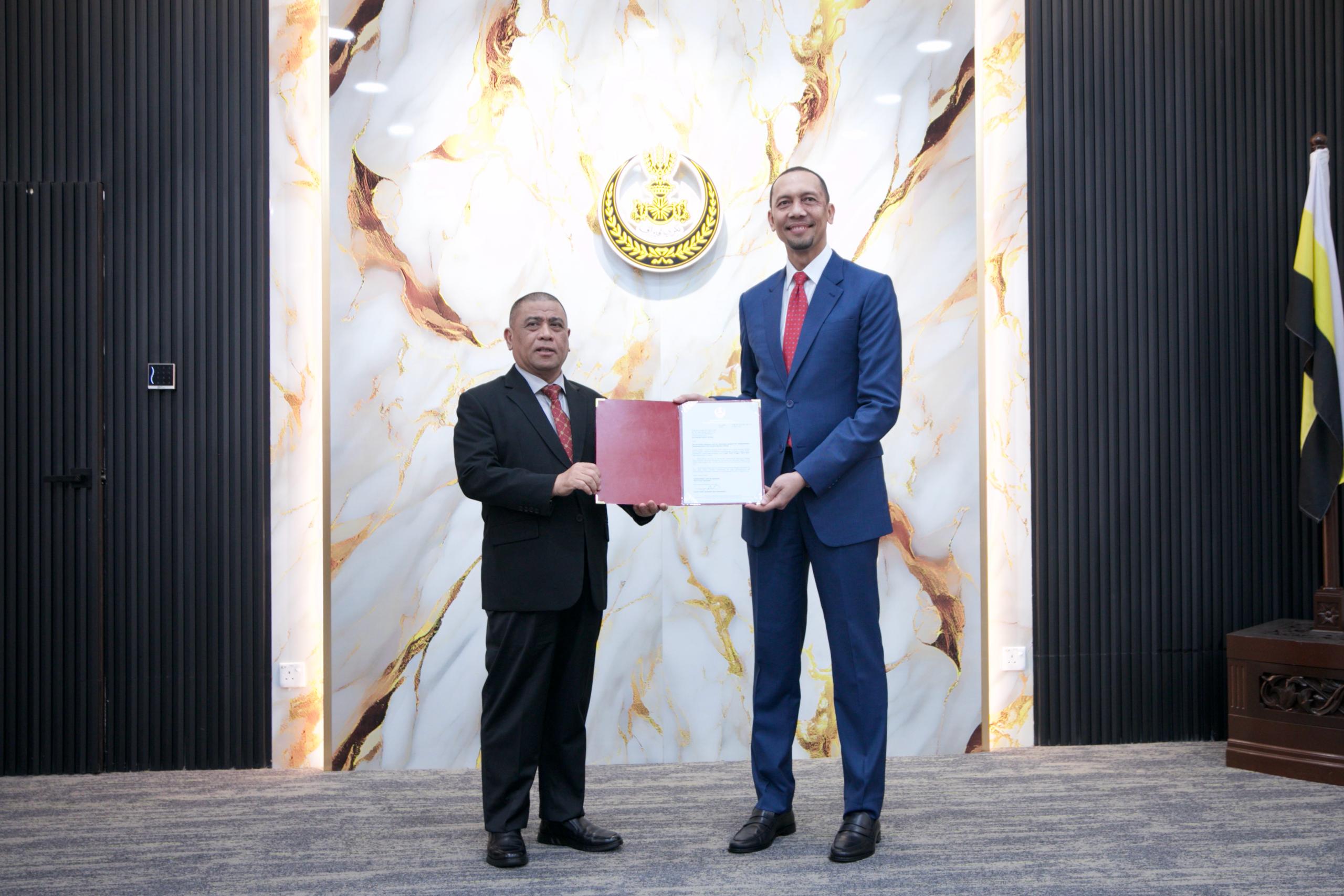 Mohd Azhar dilantik Ketua Pegawai Eksekutif Perak SADC - MG Perak