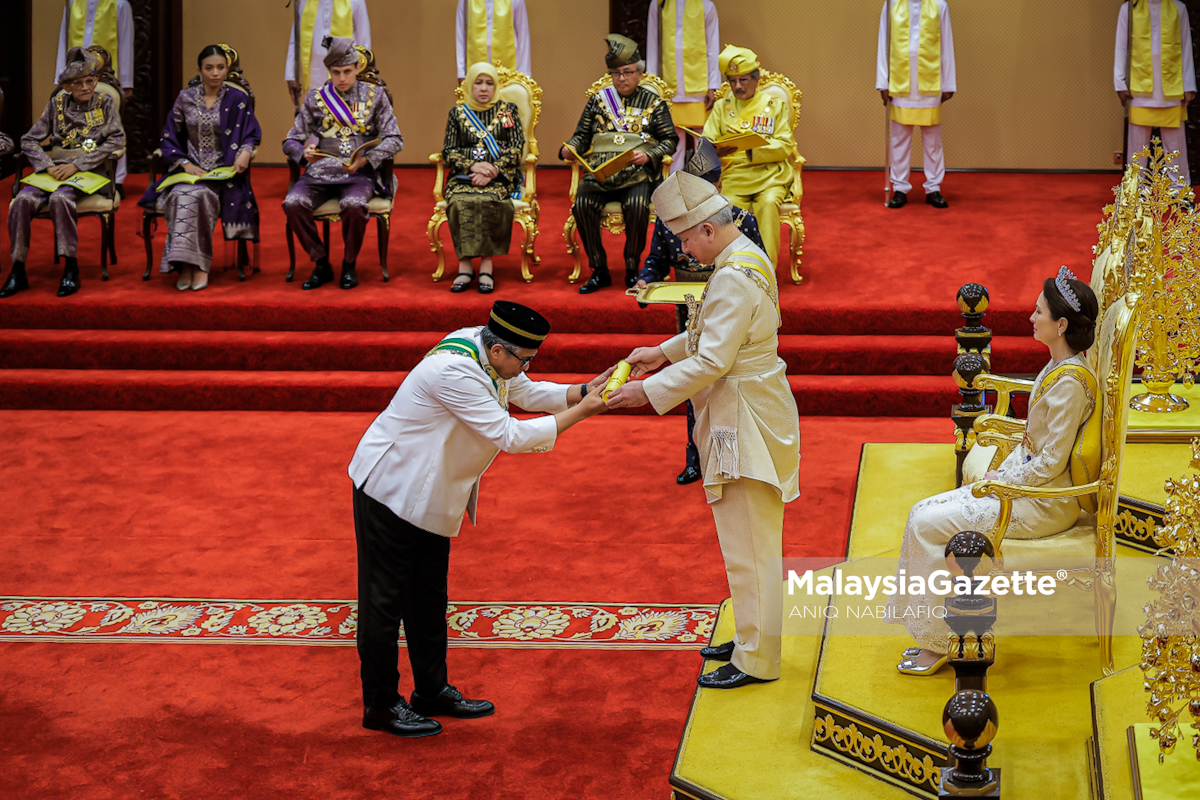 Keputeraan Sultan Perak: KSN dahului senarai penerima darjah kebesaran, pingat negeri - MG Perak